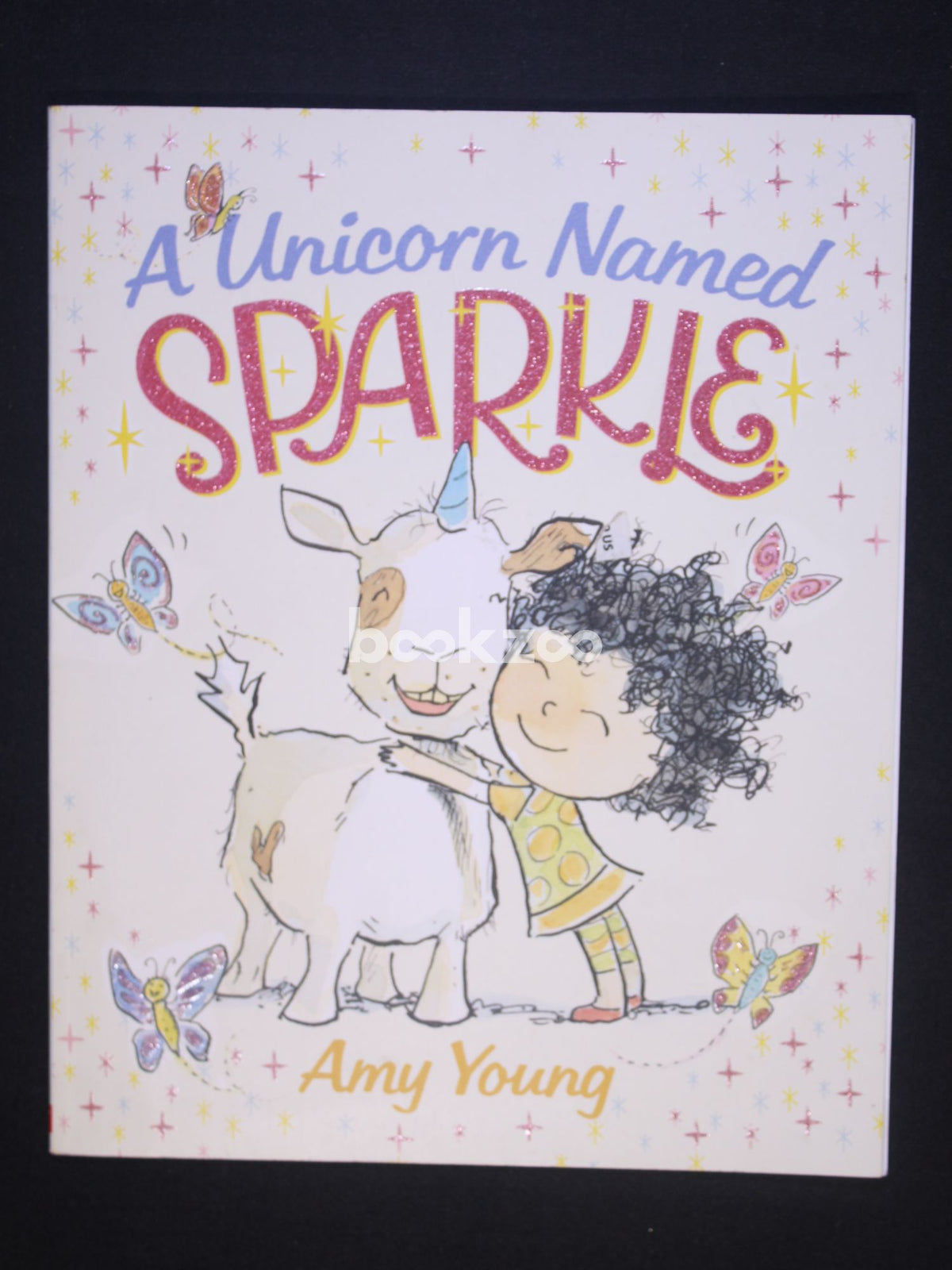 Buy A Unicorn Named Sparkle by Amy Young at Online bookstore bookzoo.in ...