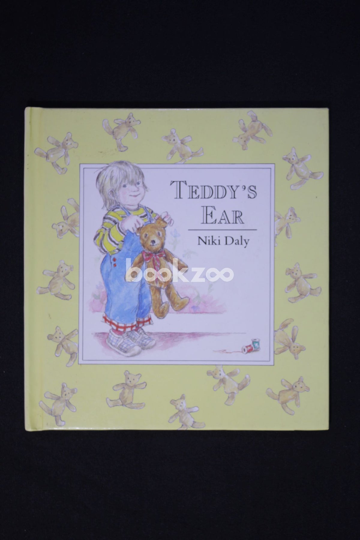 Buy Teddy's Ear by Niki Daly at Online bookstore bookzoo.in — Bookzoo.in