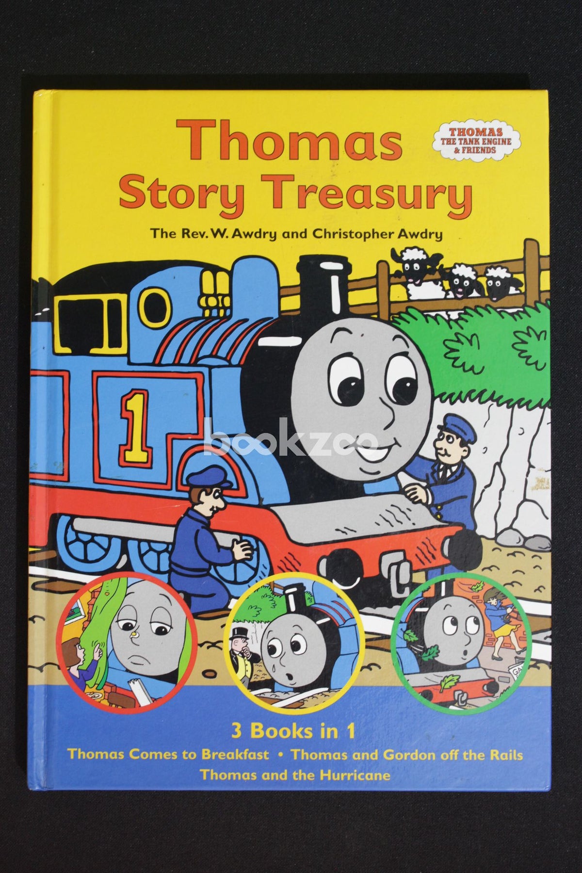 Buy Thomas Story Treasury (Thomas the Tank Engine) by Christopher Awdry ...