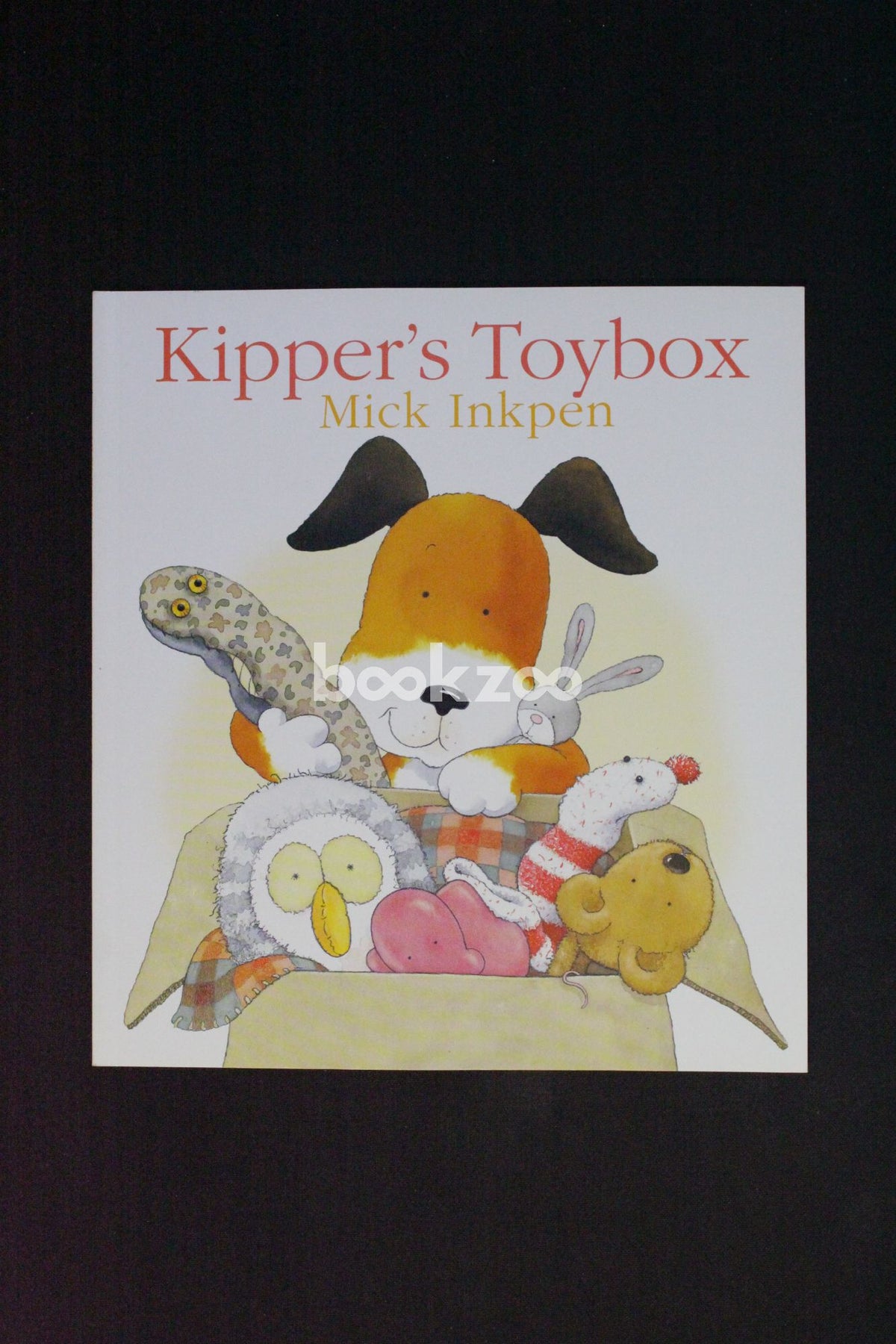 Buy Kipper's Toybox by Mick Inkpen at Online bookstore bookzoo.in ...