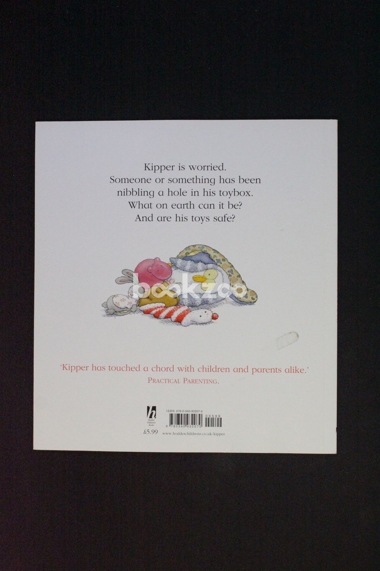 Buy Kipper's Toybox by Mick Inkpen at Online bookstore bookzoo.in ...