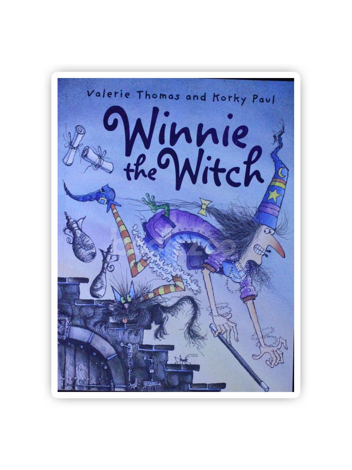 Buy Winnie the Witch by Korky Paul, Valerie Thomas at Online bookstore ...