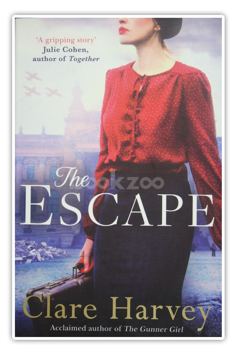 Buy The Escape by Clare Harvey at Online bookstore bookzoo.in — Bookzoo.in