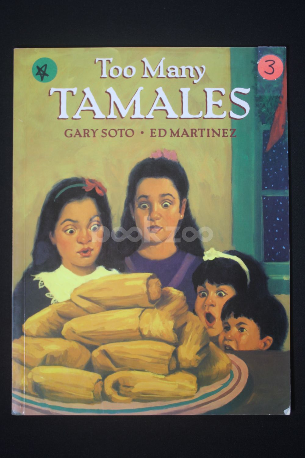 Buy Too Many Tamales by Gary Soto, Ed Martinez at Online bookstore ...