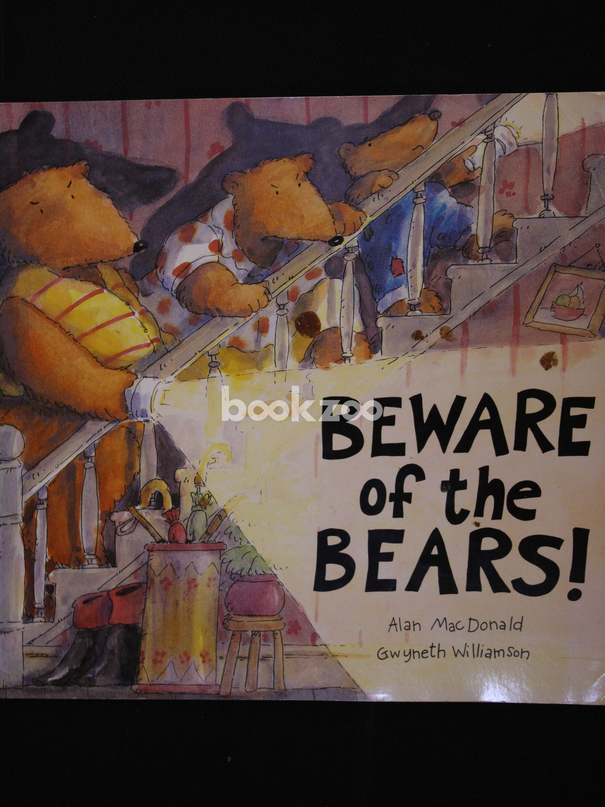 Buy Beware Of The Bears! by Alan MacDonald at Online bookstore bookzoo ...