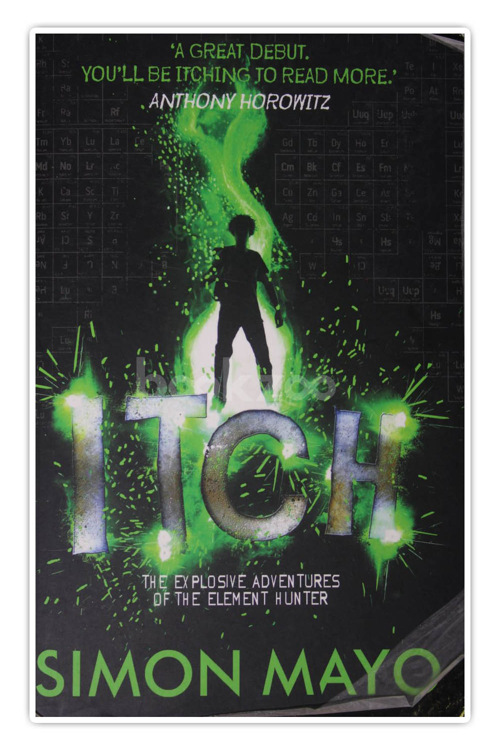 Buy Itch by Simon Mayo at Online bookstore bookzoo.in — Bookzoo.in